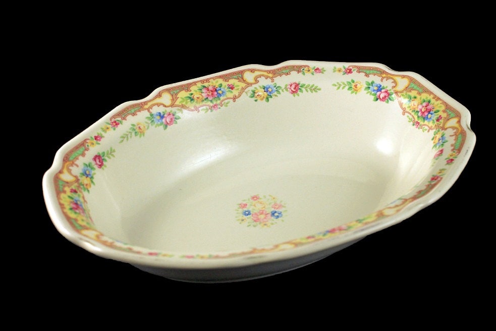 Oval Vegetable Bowl, Mount Clemens, Mildred Pattern, Center Flower, 9 ...
