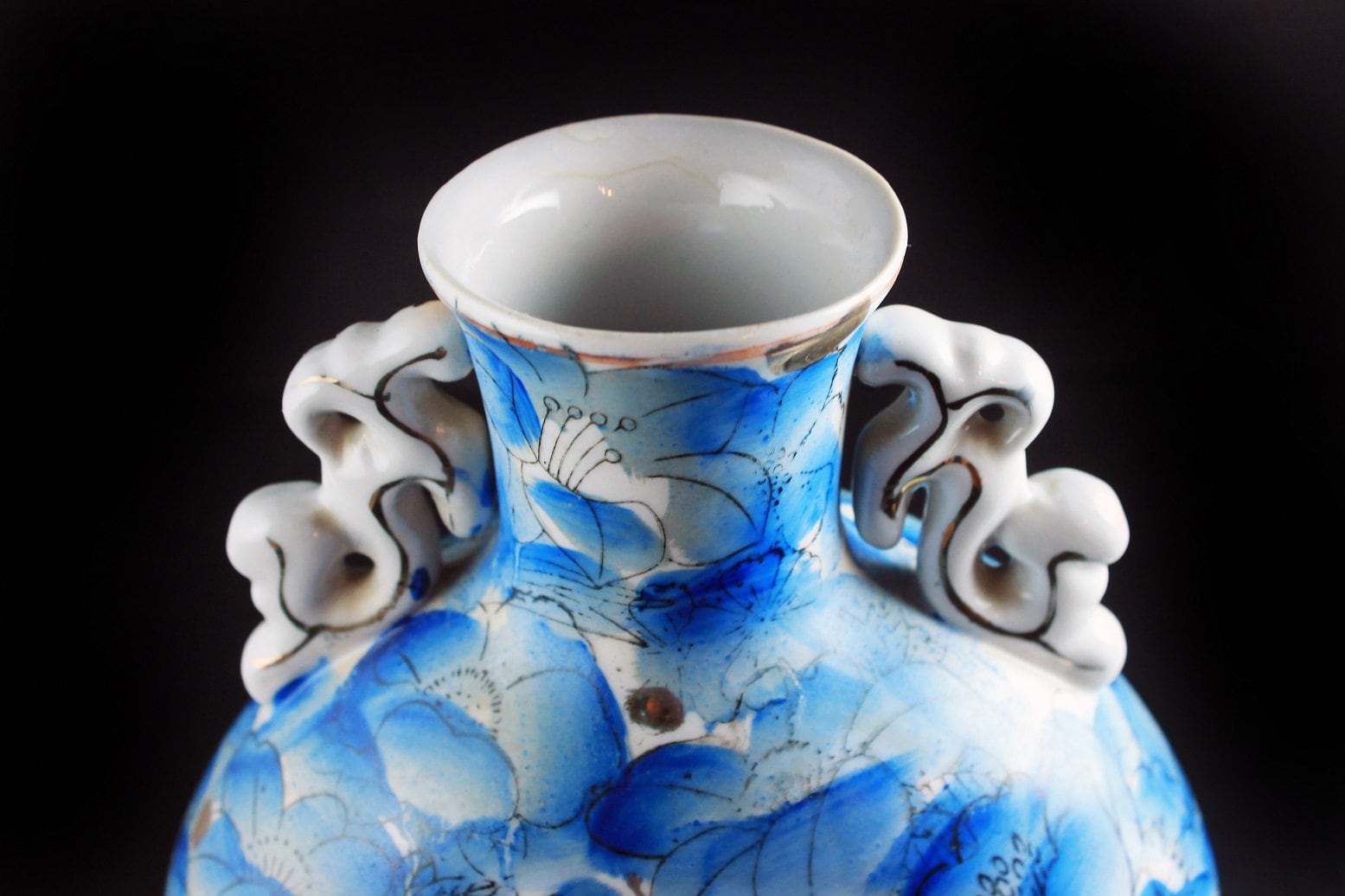 Handled Table Vase, Hand Painted, Blue Floral, Blue and White ...