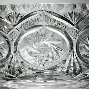 Crystal Centerpiece Bowl, Avitra Williamsburg, Cut Glass, Pinwheel and ...
