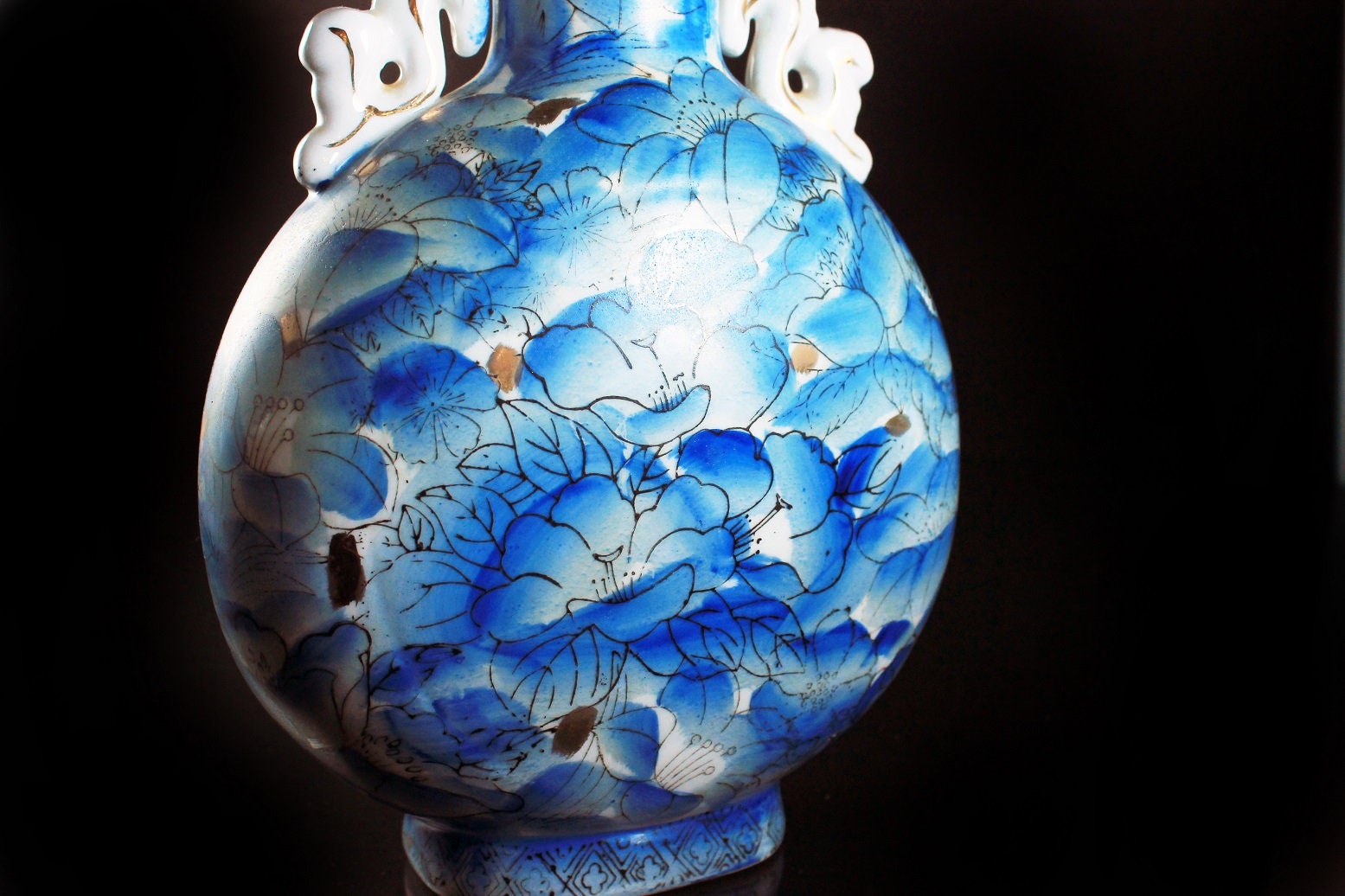 Handled Table Vase, Hand Painted, Blue Floral, Blue and White ...