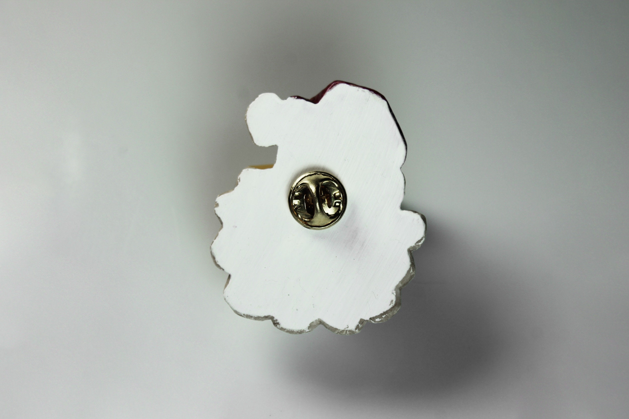 Santa Face Pin, Santa Claus Head Brooch, Push Back Pin, Carved Resin ...