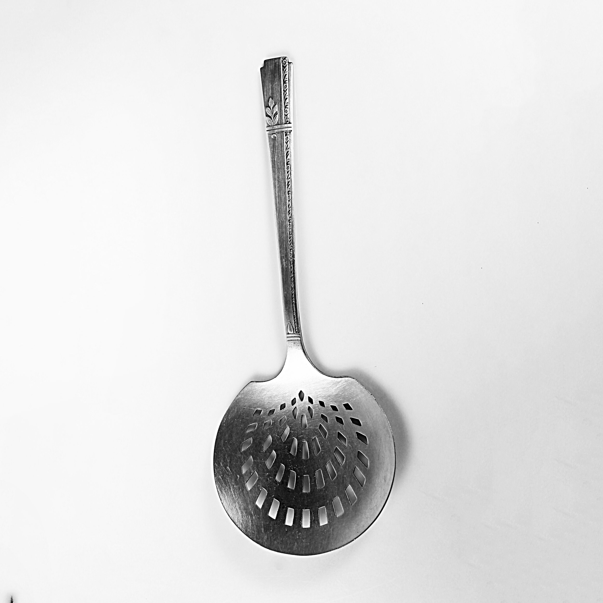 Tomato Server, Prestige Silver Plate, Oneida Grenoble, Discontinued