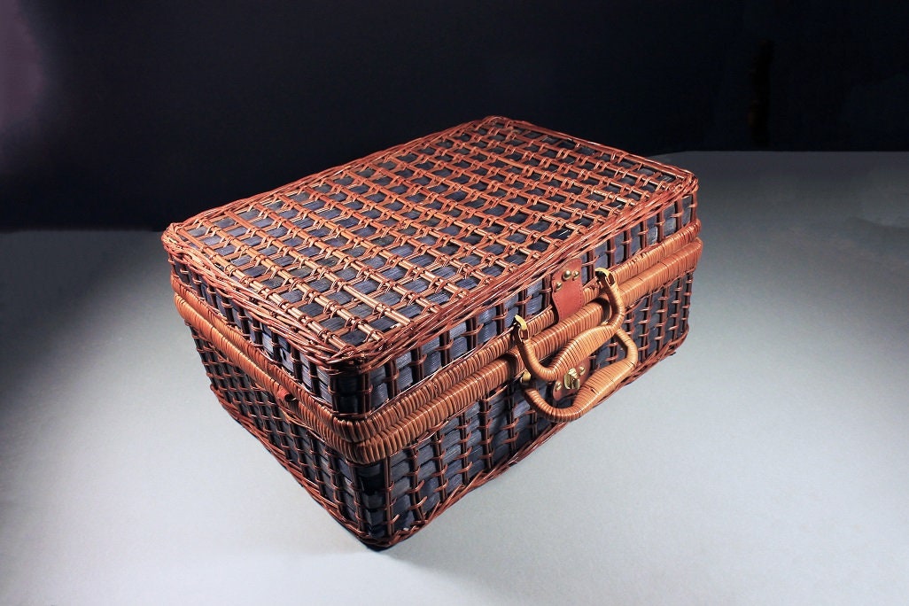 Wicker Rattan Picnic Basket, Suitcase Style, Gingham Lined Box, Service ...