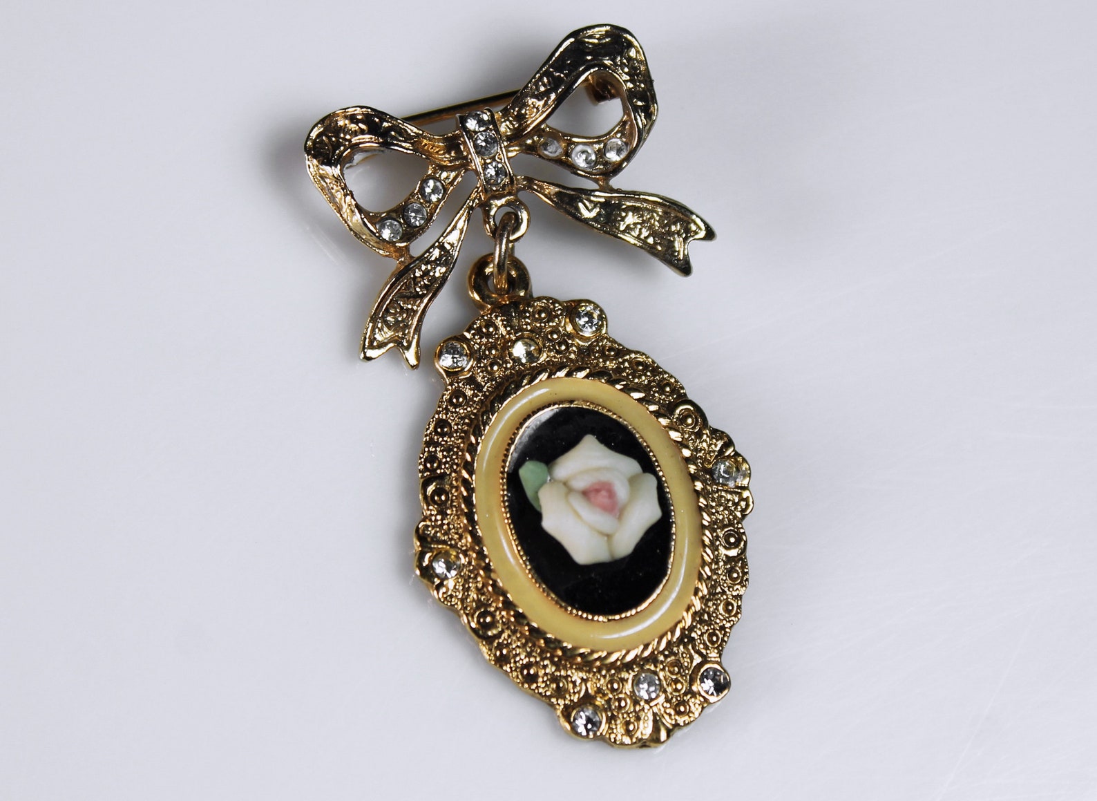 1928 Jewelry Brooch Bow With Rose Cameo Victorian Gold - Etsy