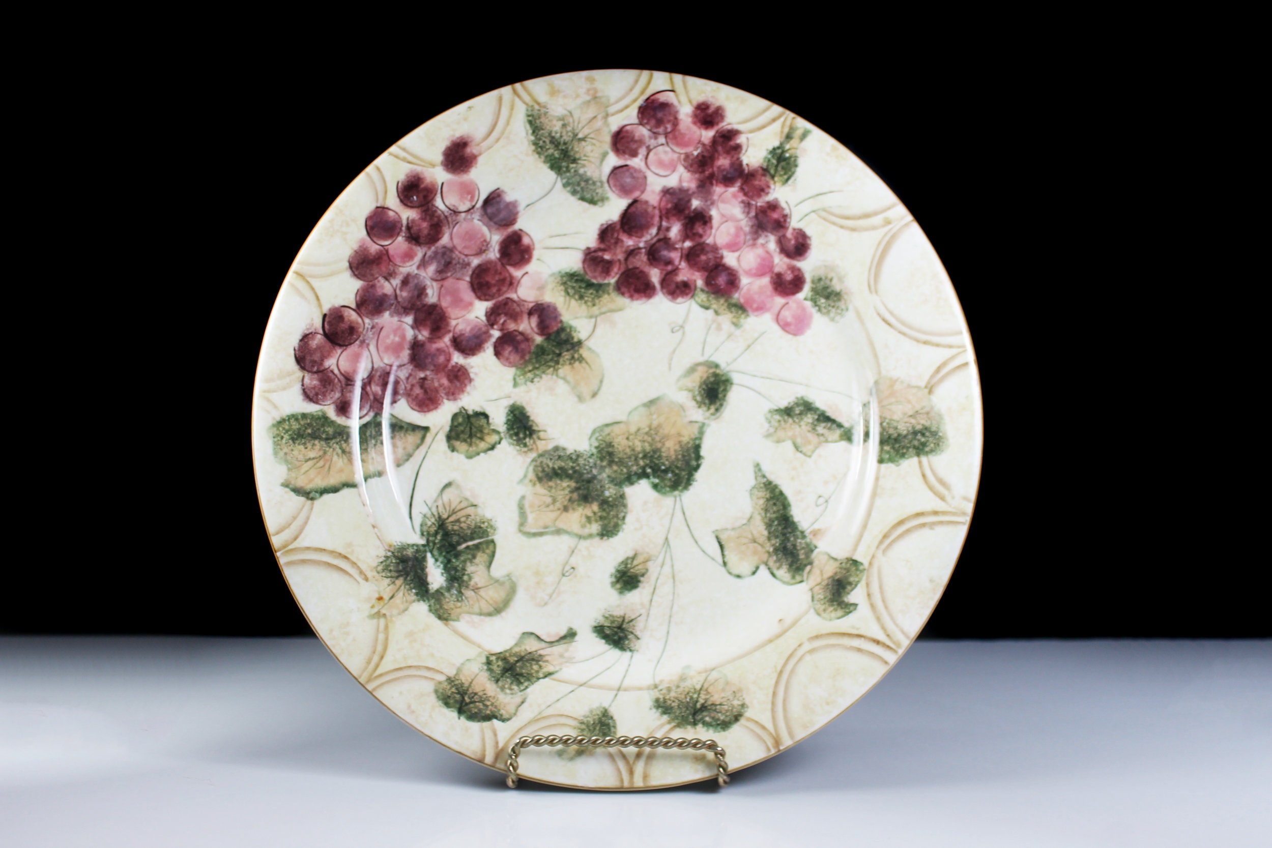 Round Chop Plate, Oneida China, Veneto, 12 Inch, Grape Pattern ...