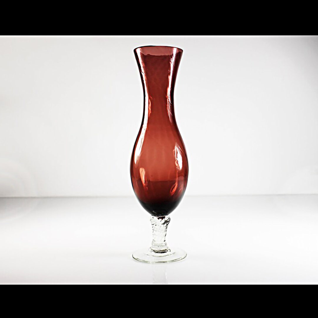Amethyst Swirl Bud Vase, Hand Blown Glass, Swirled Stem, Pedestal Bud ...