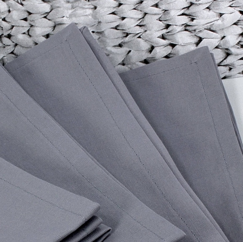 Medium Gray Cloth Dinner Napkins, Cotton Fabric, 18x18 Inches, Set of 4 ...