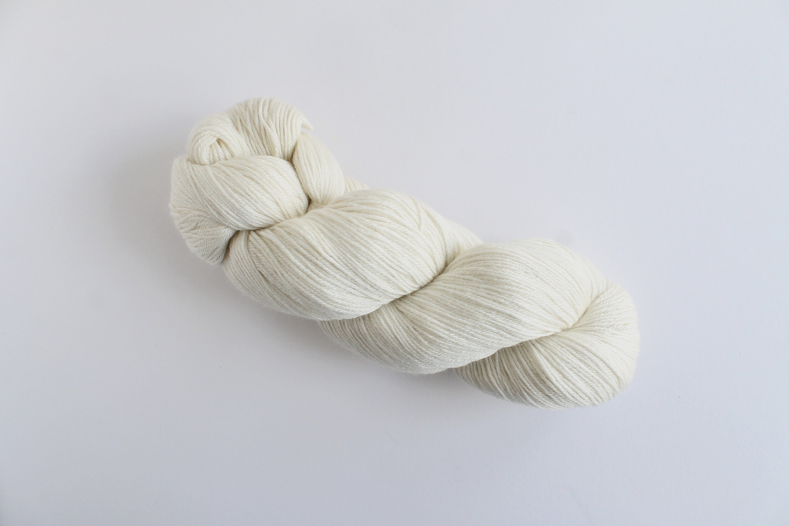 Undyed Yarn Merino Silk 4 Ply 1kg 10 X 100g Hanks - Etsy