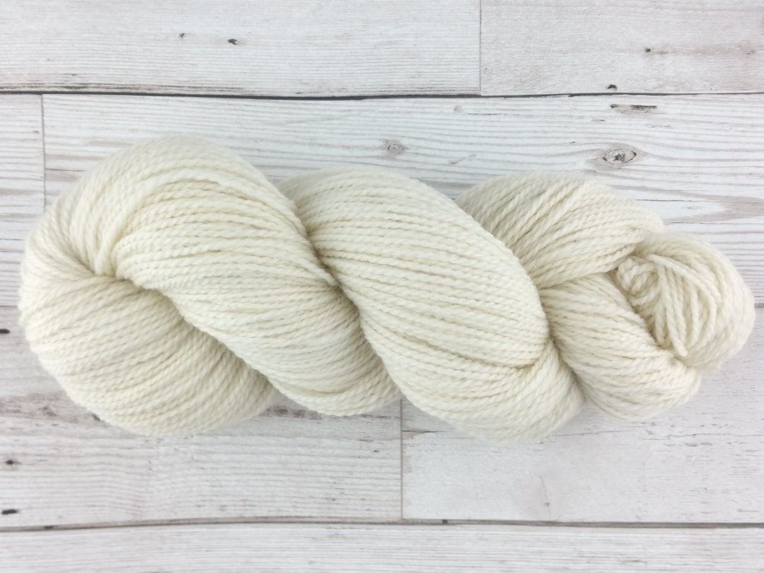Undyed Yarn 100% Wool 4 Ply - 1kg (10x100g Hanks) - Etsy