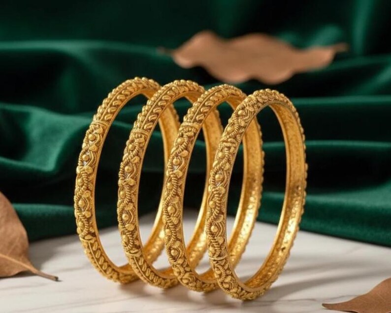Set of 4 Matt Gold Bangles - Etsy