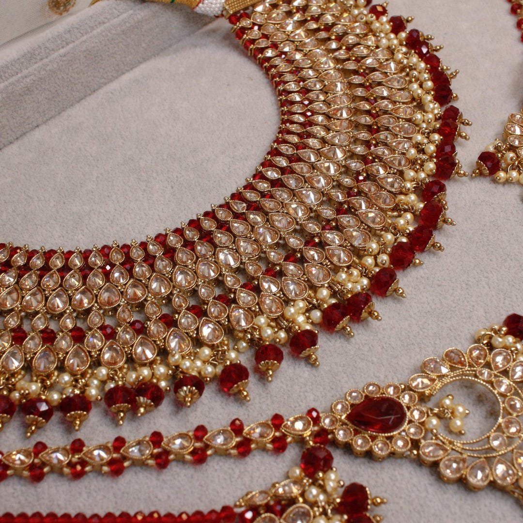 Baneet Bridal Necklace and Earring Set - Maroon - Etsy