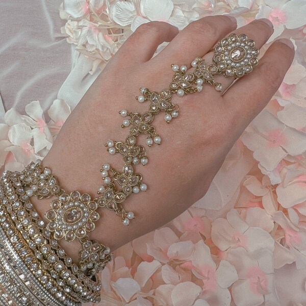 Pearl Harness - Etsy