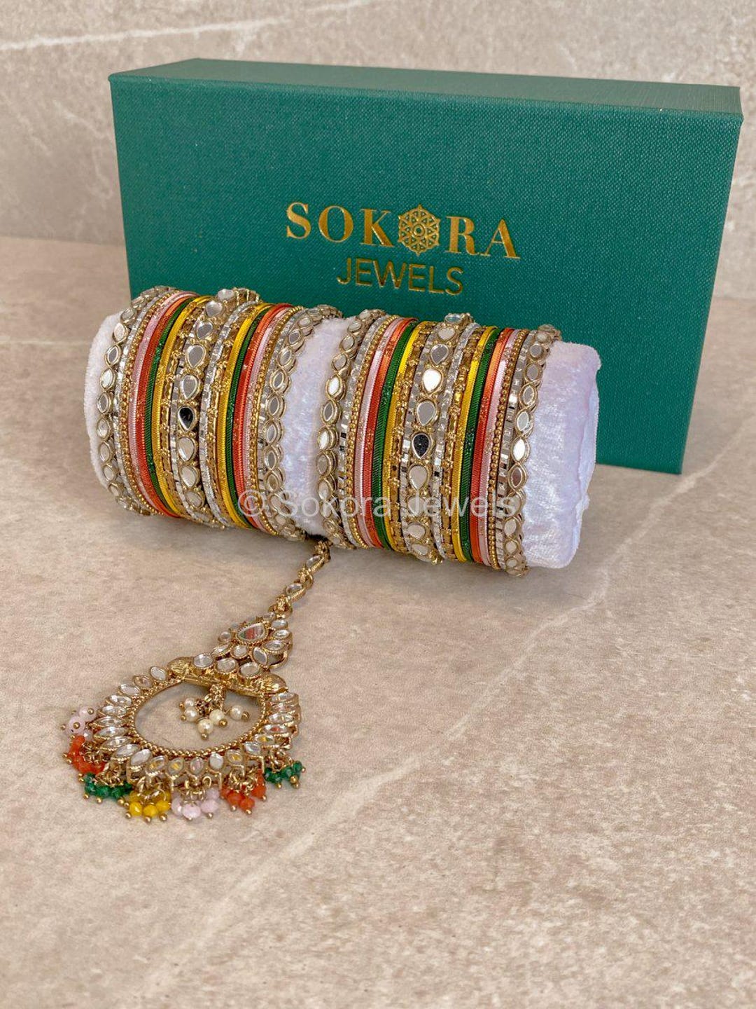 Mirabelle Bangles & Tikka Box Set Multicolour - Etsy