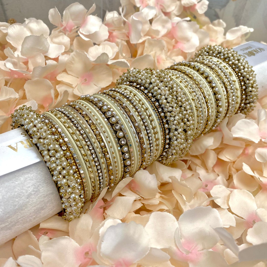 Thanjina Cream Bangle Stack - Etsy