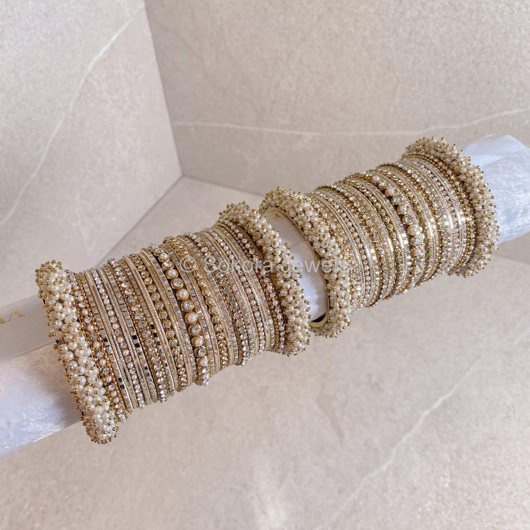 Thanjina Pearly Shimmer Bangle Stack - Golden - Etsy
