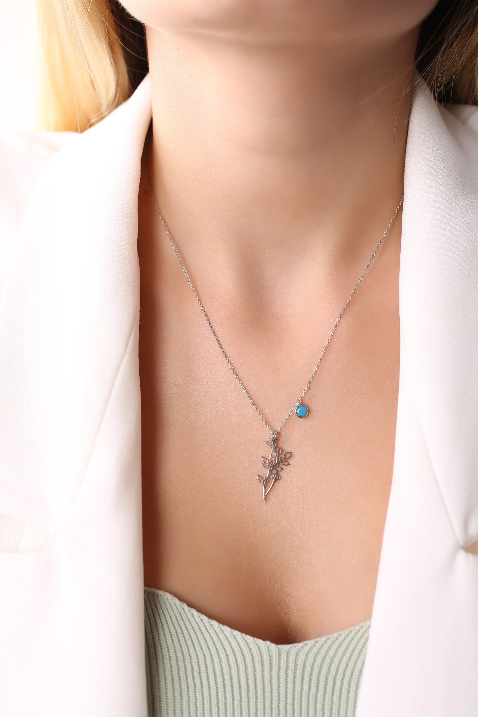 Birth Flower Birthstone December Birth Flower Necklace - Etsy