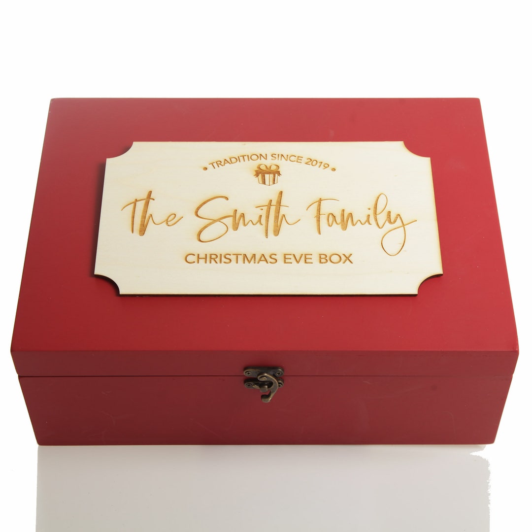 Personalised Wooden Christmas Eve Box With Family Est. Plaque - Etsy