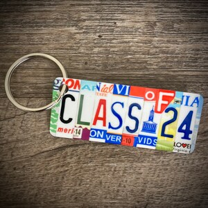 Class of 23 Keychain Class of 24 25 26 27 Gift Senior Bag - Etsy