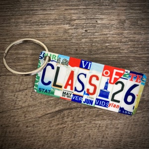 Class of 23 Keychain Class of 24 25 26 27 Gift Senior Bag - Etsy