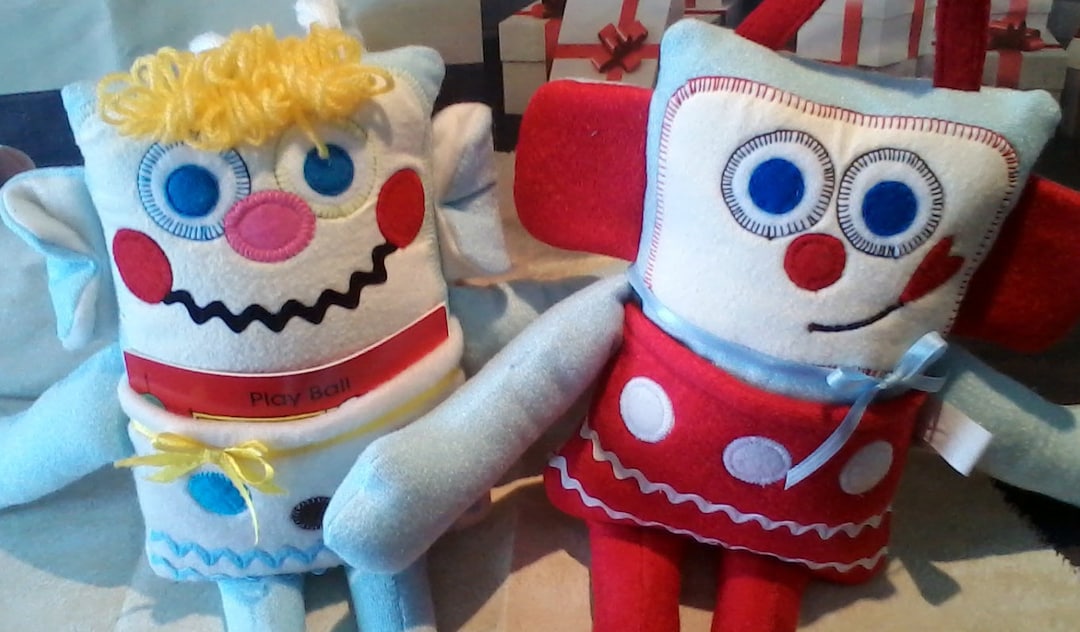 ROBOT PLUSH Stuffed Robot, Robot Plushie, Top Handle, 2-pockets, Doll ...