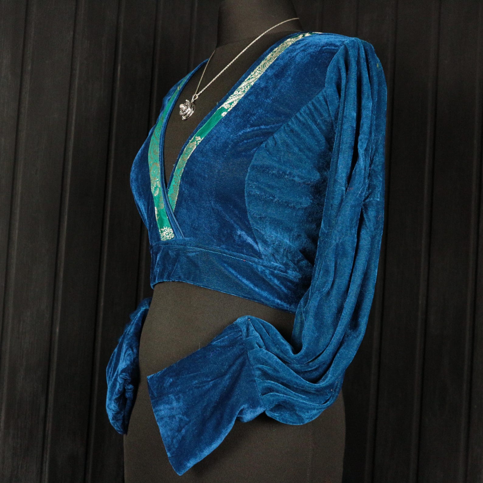 SORCERESS VELVET CHOLI, Blue, Cropped, Long-sleeved Top, Open Back ...