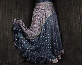 Women's Skirts - Etsy Canada