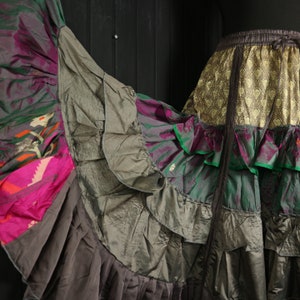 MEMPHIS 2848 Waist Adjustable VAGABOND Skirt, Length 39, Colourful Silk ...