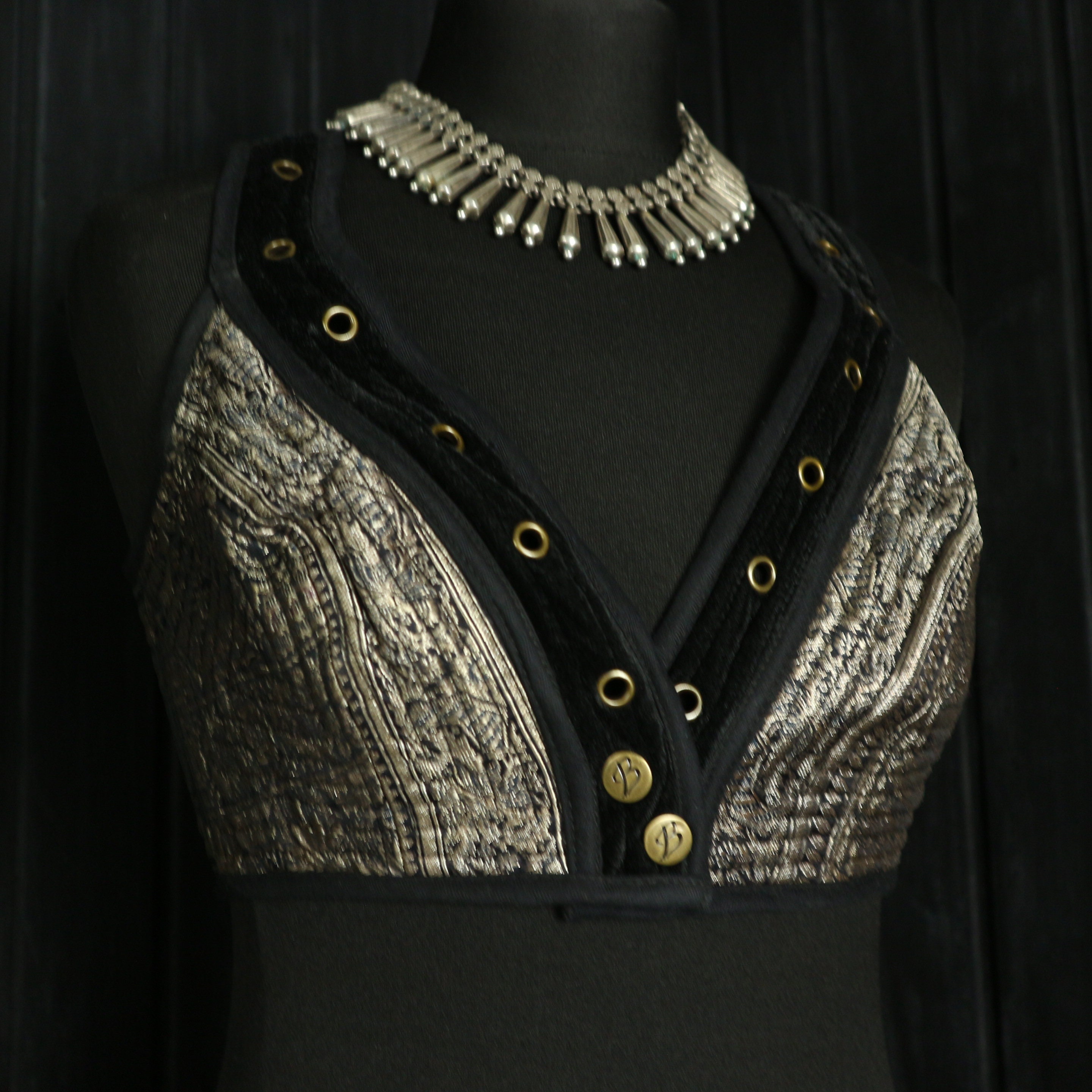 NINA Sadie Bra - 28"-32” Bust/size S - Adjustable Fastenings, Chain ...