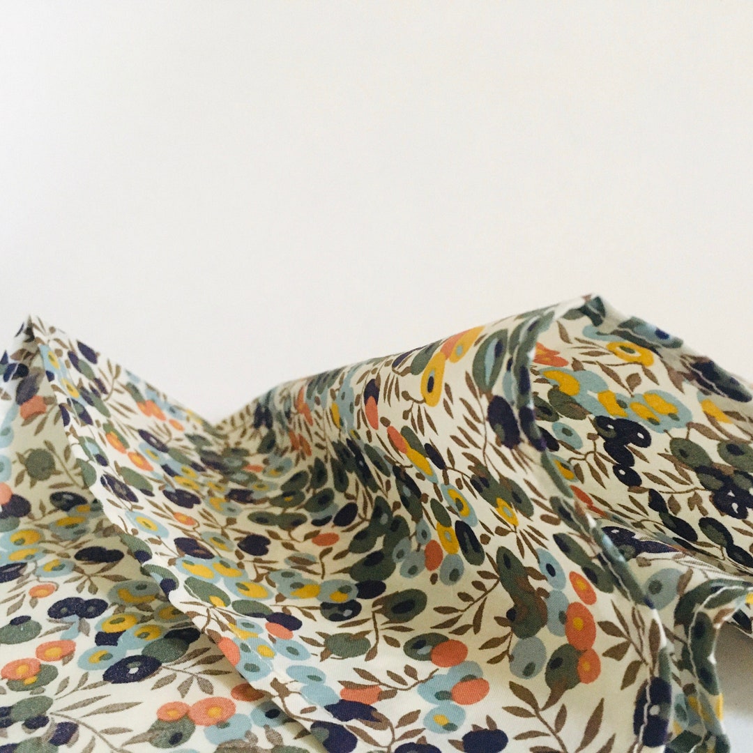 Liberty of London “wiltshire" Tana Lawn 100% Cotton Pocket Square ...