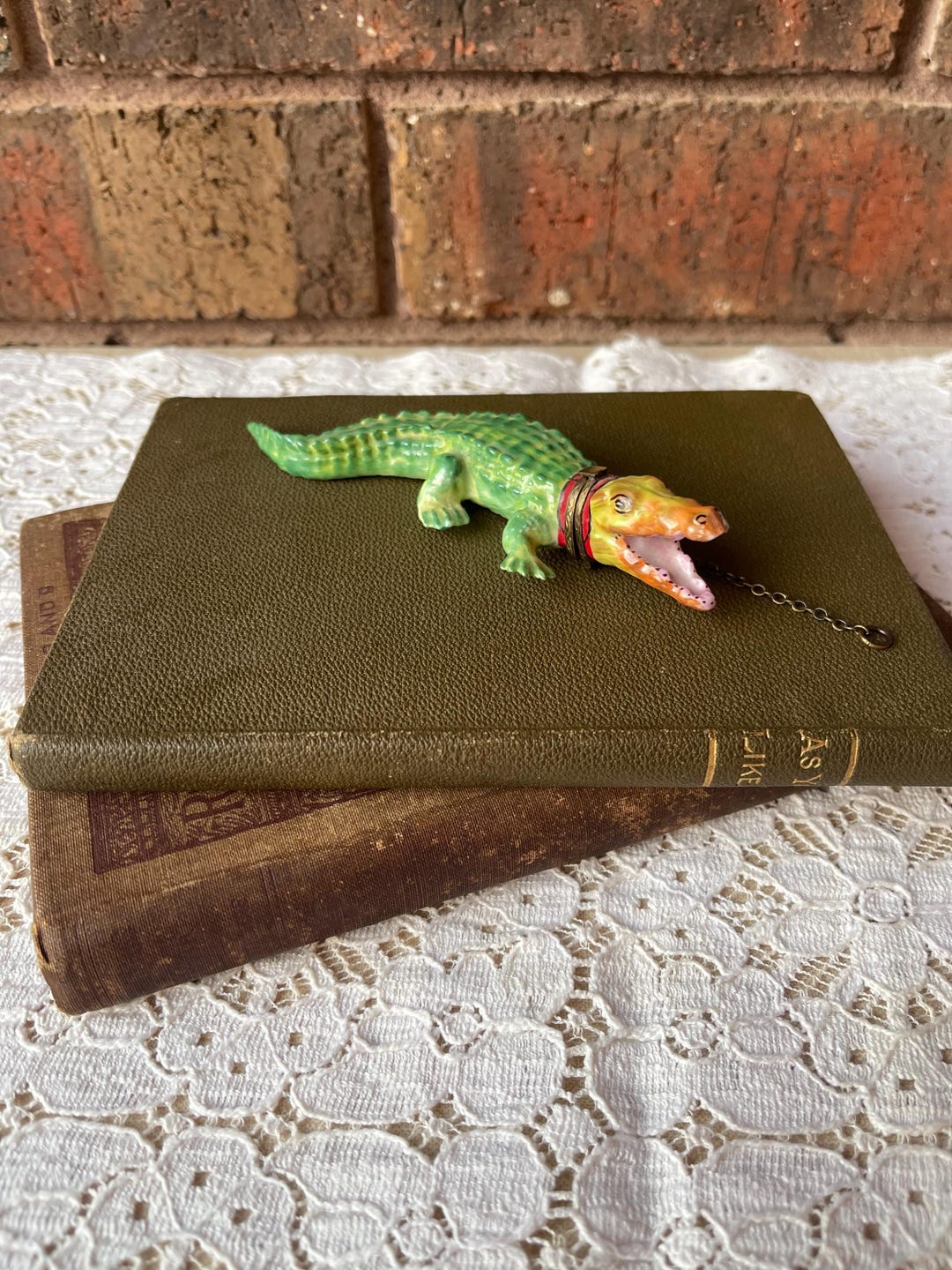 Vintage Limoges France Porcelain Trinket Box Alligator Crocodile Chain ...