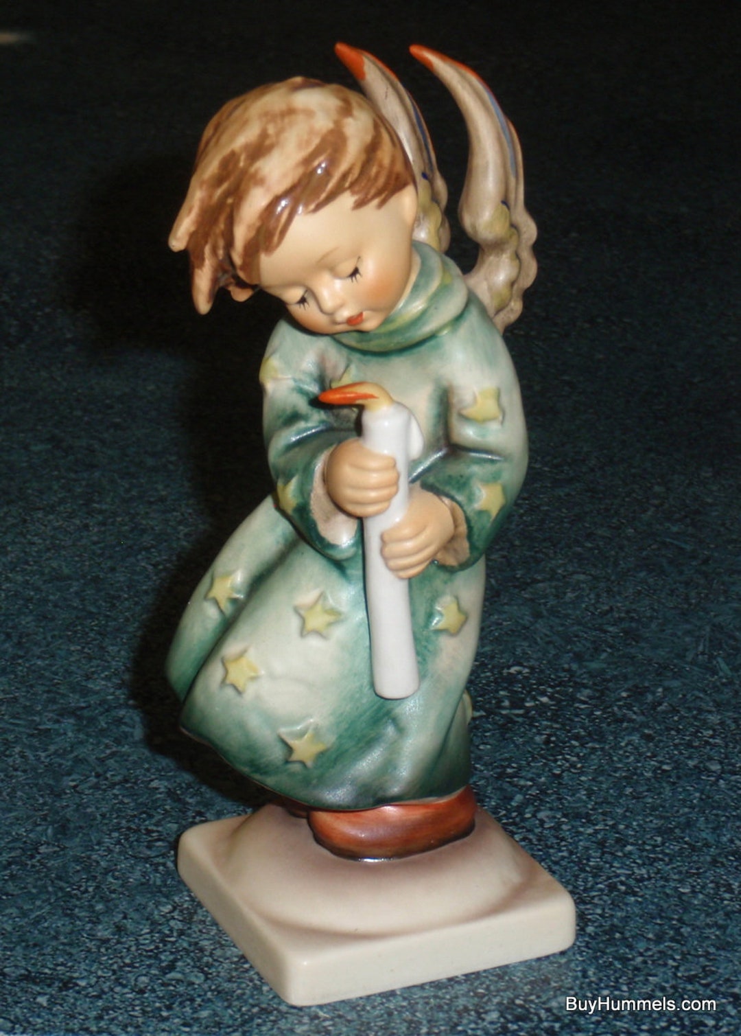 Heavenly Angel Goebel Hummel Figurine #21/0 1/2 TMK6 - Angel With ...