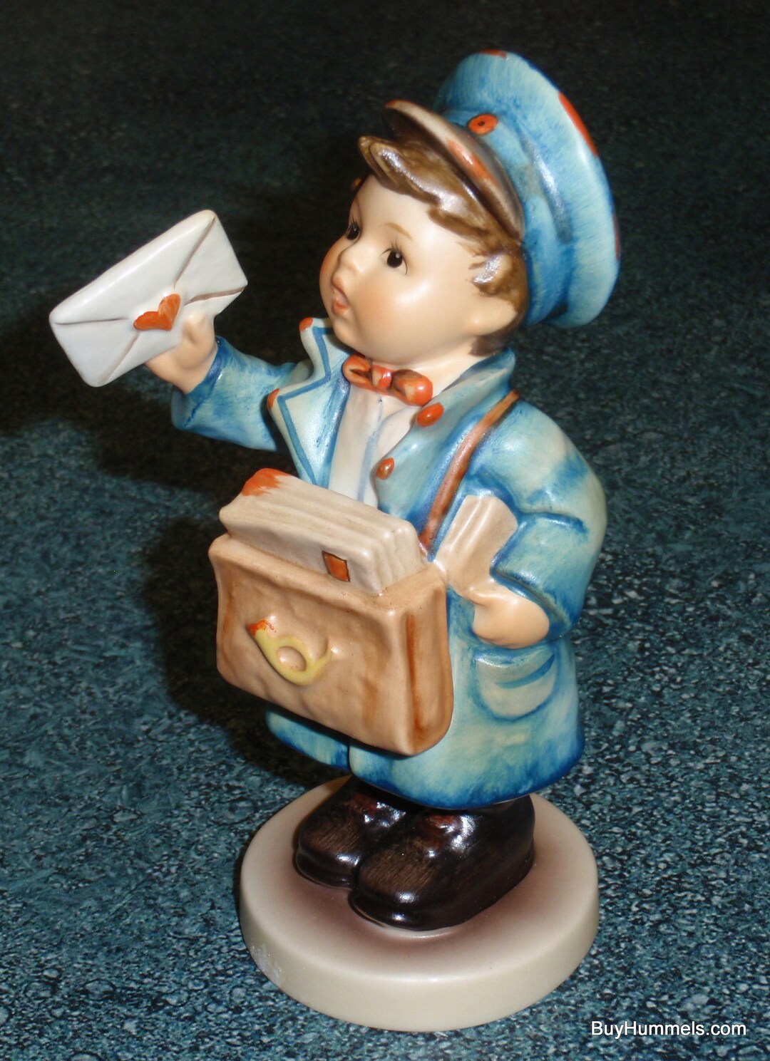 The Postman Goebel Hummel Mailman Figurine #119 - Makes a Fantastic ...