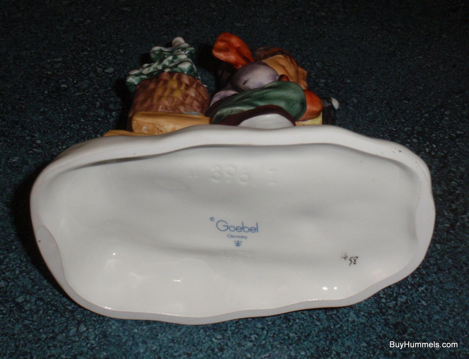 LARGE ride Into Christmas Goebel Hummel Figurine - Etsy