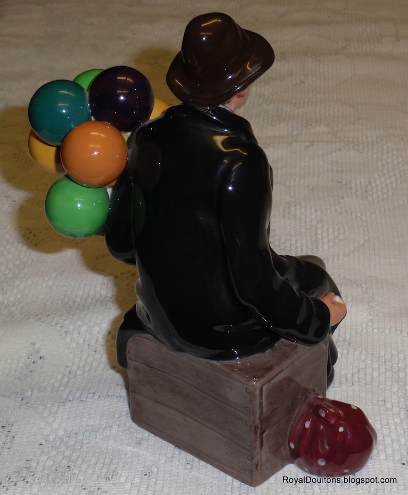 The Balloon Man HN1954 Royal Doulton Collectible Figurine EXCELLENT ...