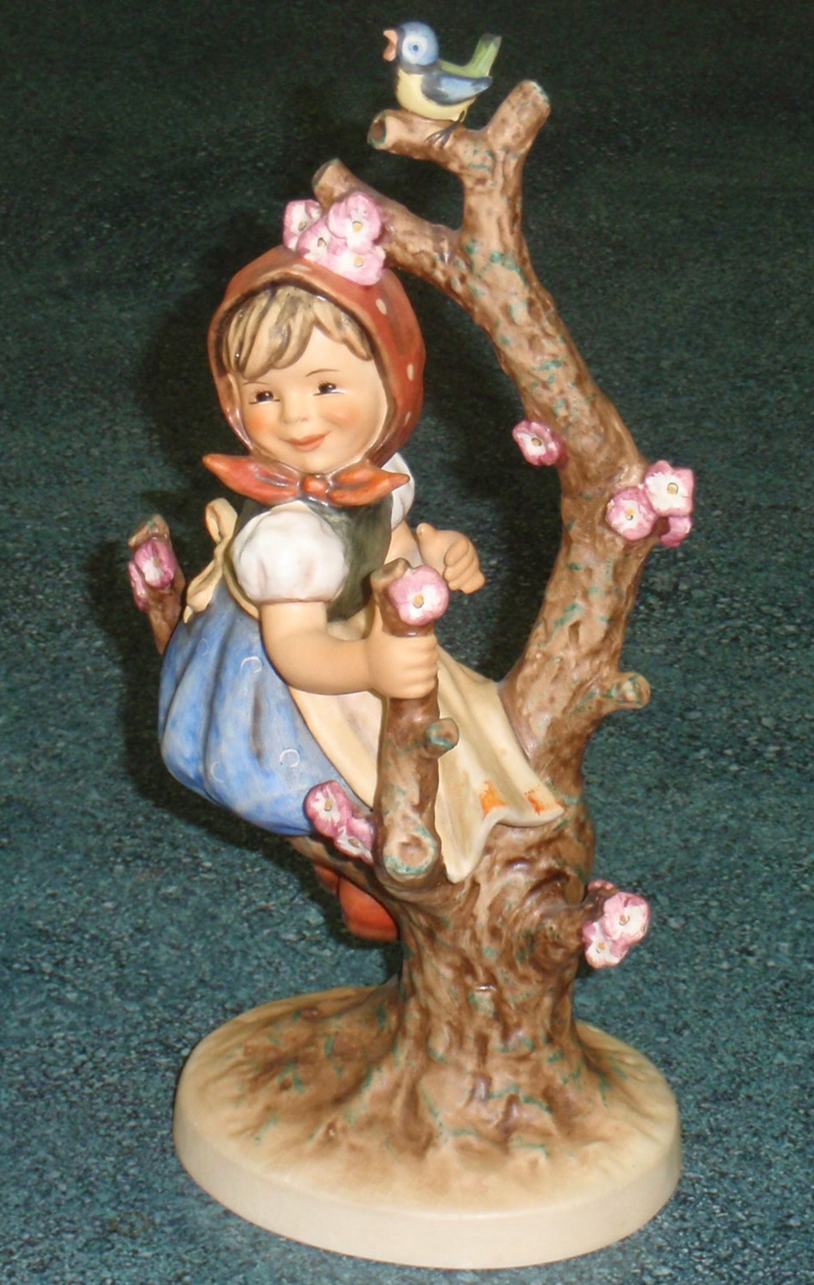 HUGE 10 Apple Tree Girl With Blue Bird Goebel Hummel Figurine TMK4 141 ...