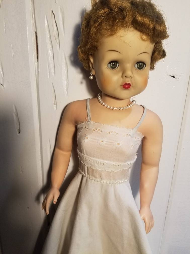 Vintage A-E 28 Magic Skin Doll - Etsy Canada