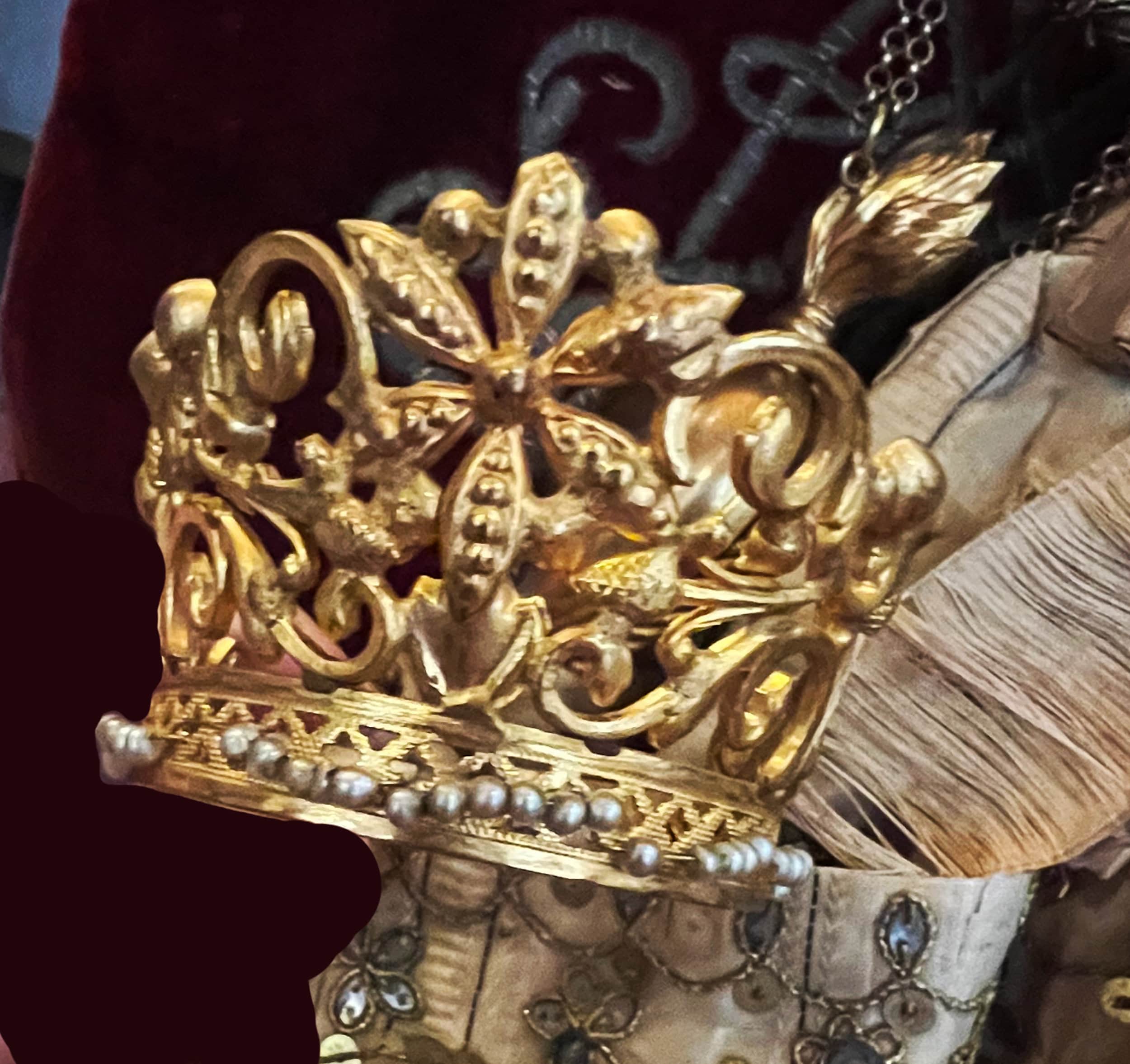 Precious Small Antique Santos Crown - Etsy