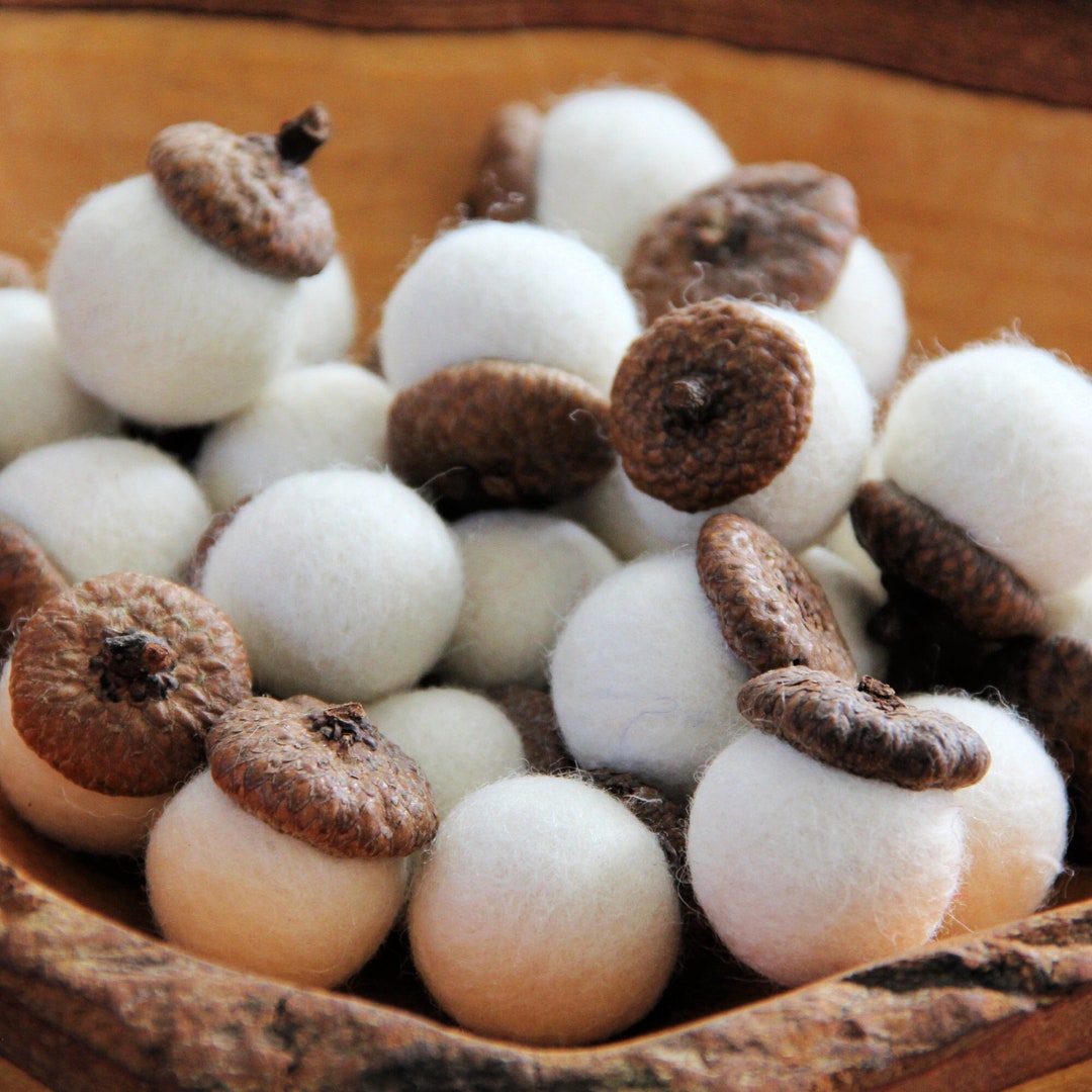 Wool Felt Acorns - Set - Etsy