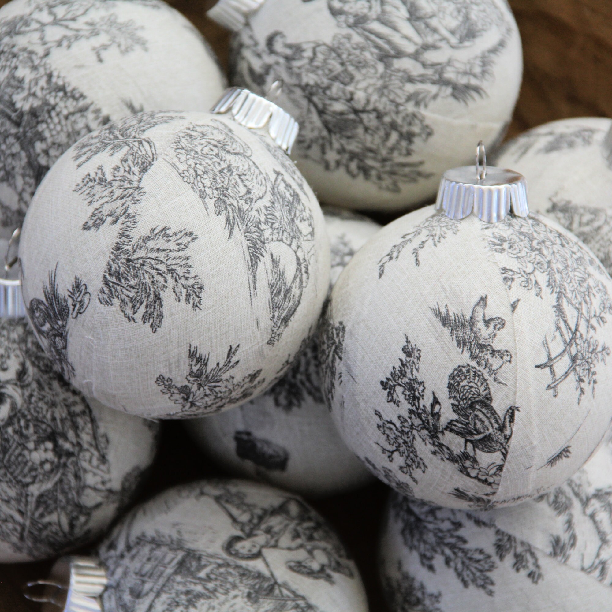 Black Toile Christmas Ornaments, Modern Christmas Decoration, Tree ...