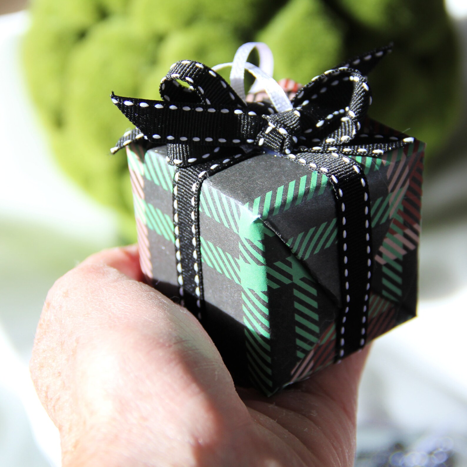 Plaid Gift Box Ornament. Mad About Plaid. - Etsy
