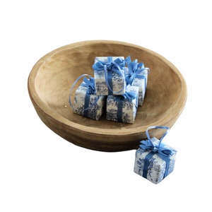 Toile Inspired Gift Box Ornament. Toile De Jouy Holiday. - Etsy