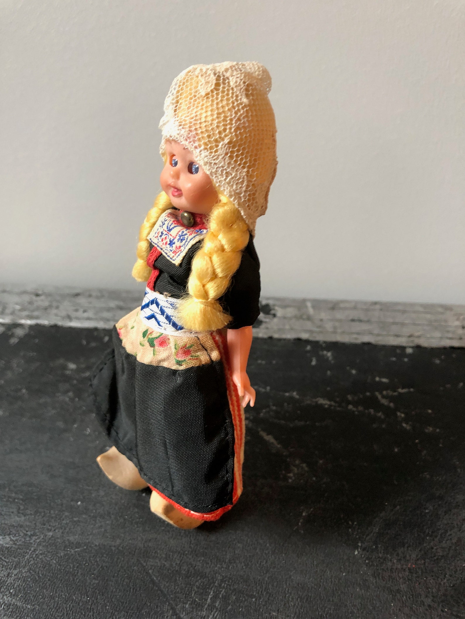 Vintage DUTCH SOUVENIR DOLL Holland Doll in Traditional Dutch - Etsy Canada