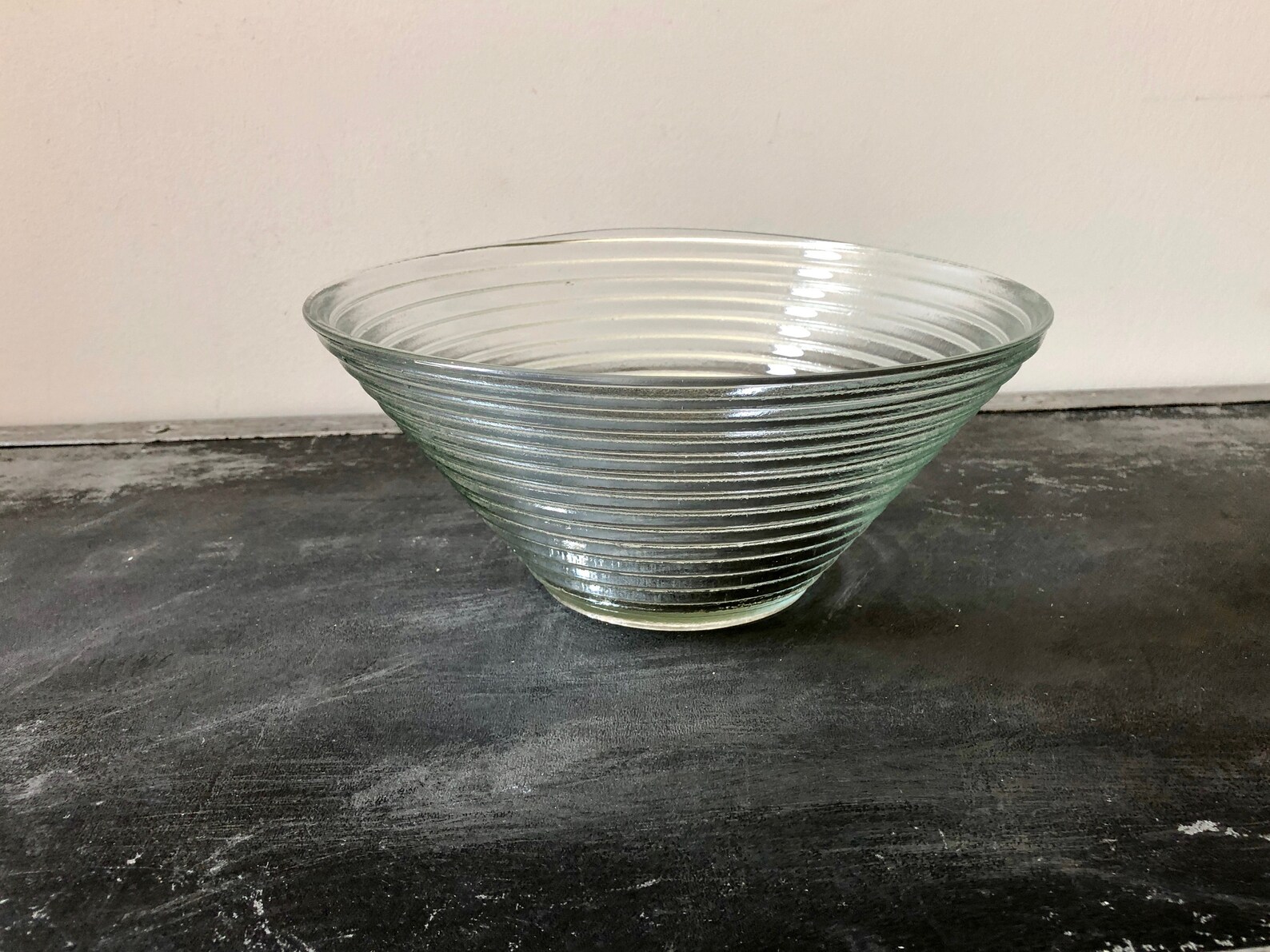 Vintage CLEAR GLASS RIBBED Bowl Large Fruit Bowl Horizontal | Etsy