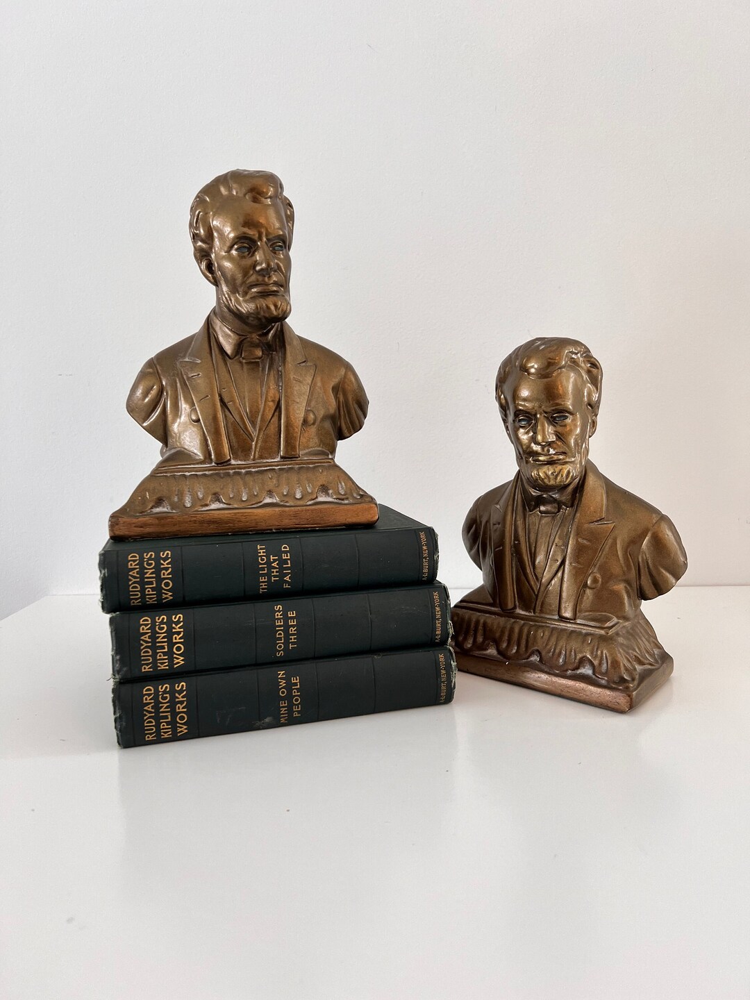 Vintage ABRAHAM LINCOLN BOOKENDS, Pair of 1940s Abe Lincoln Busts, U.S ...