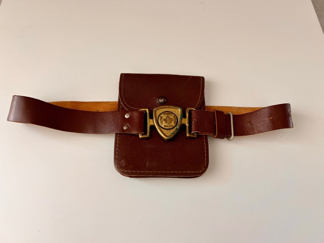 Vintage SCOUT BELT & POUCH, Canada Maple Leaf Insignia, Leather Belt ...