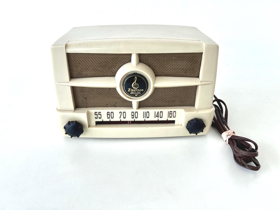 Vintage Emerson Tube Radio: Cream Bakelite, Art Deco Grille, Mid ...
