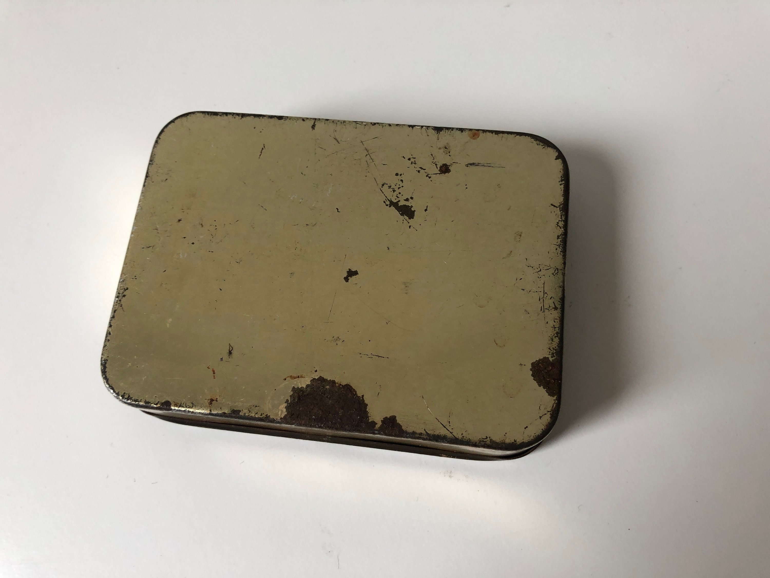 Vintage BOOTS LOZENGES TIN Antiseptic Bronchial Lozenges Old - Etsy