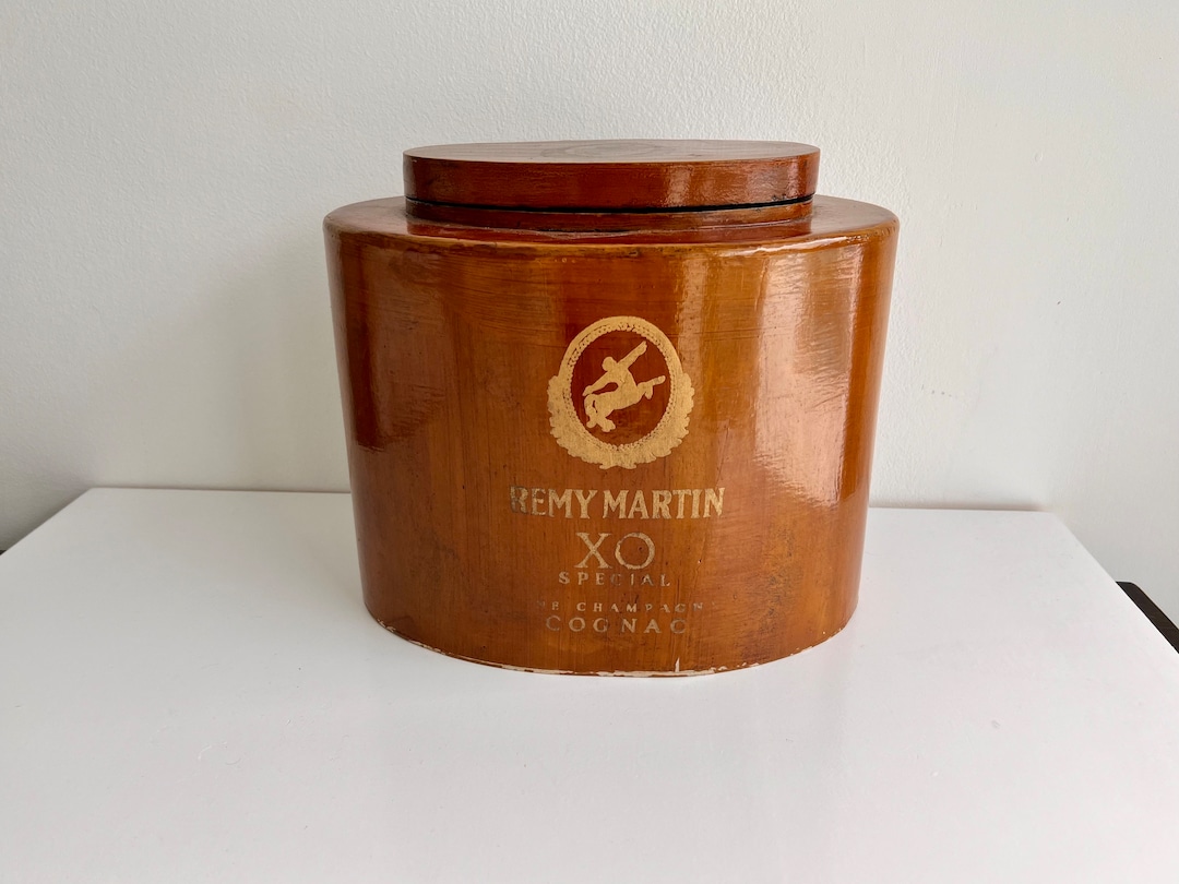 Vintage REMY MARTIN Box, XO Special Fine Champagne Cognac, Oval Display ...