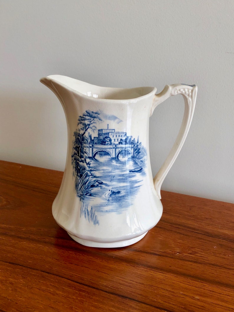 Vintage Alfred MEAKIN ENGLISH BRIDGES Pitcher Blue and Creme | Etsy