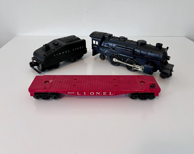 Vintage LIONEL TRAIN Cars, Your Choice! Lionel 6825 Red Flat Car ...